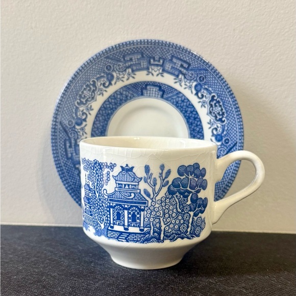 Churchill | Dining | Churchill England Blue Willow Pattern Tea Cup And ...